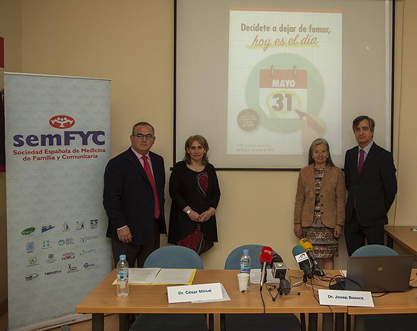 (600) Josep Basora, Encarnación Serrano, Teresa Cepeda y César Minué ...