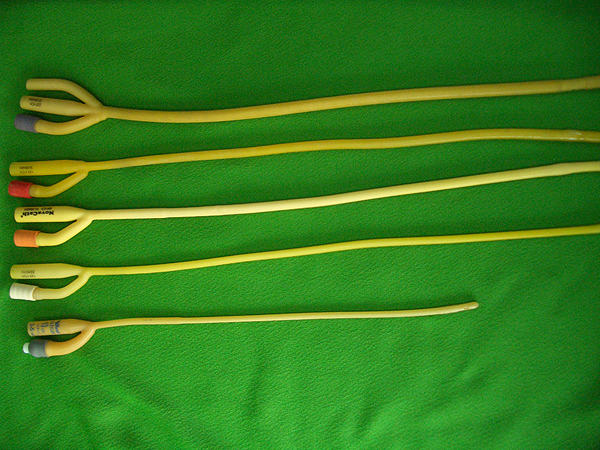 (600) Catéteres urinarios catéter urinario sondaje vesical - Farmacosalud